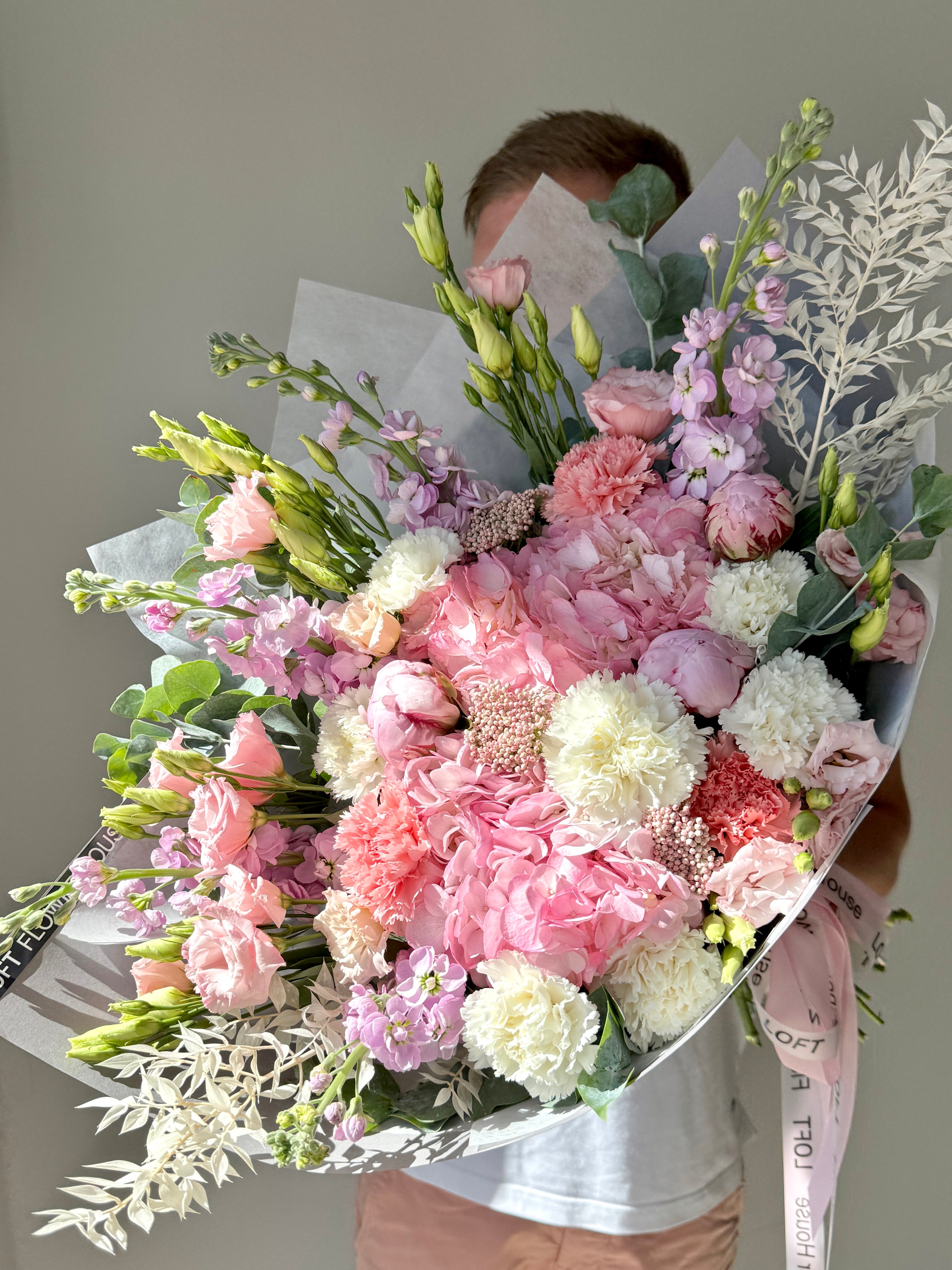 Mixed Bouquets - Flower Delivery in Malaga – LOFT Flower House